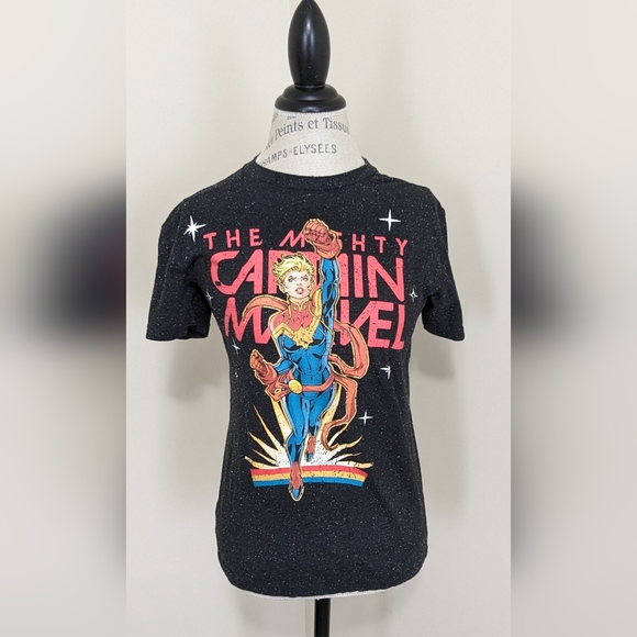 Marvel | Shirts | Captain Marvel | Poshmark